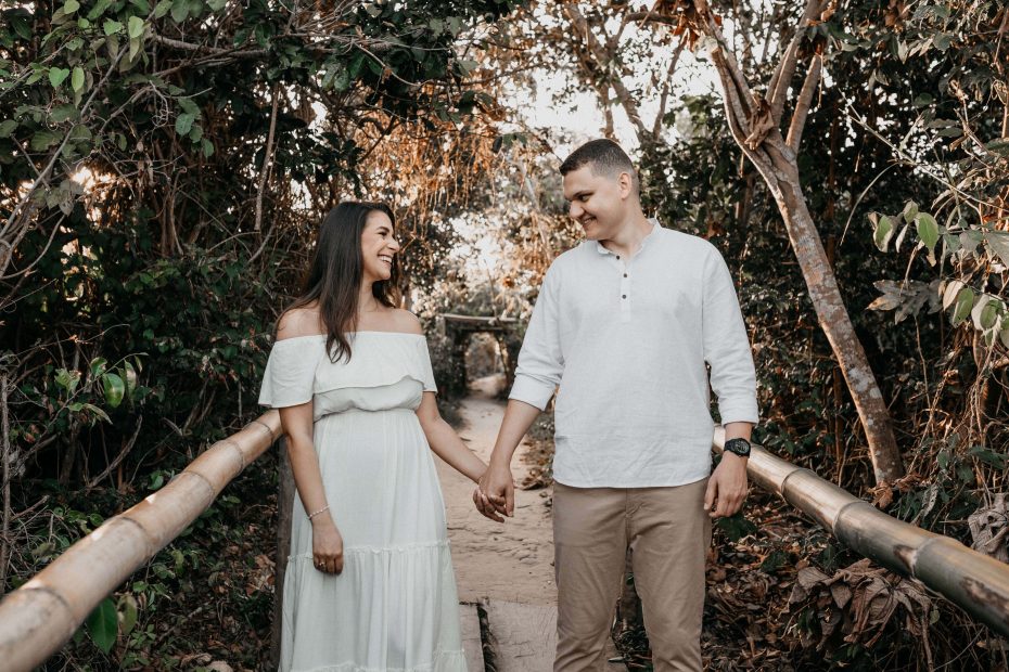 What should I do when a single mom dating childless man? - Meet Older Women